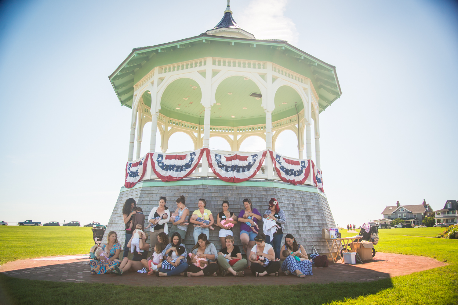 Breastfeeding World's 2017 Big Latch On - Breastfeeding World